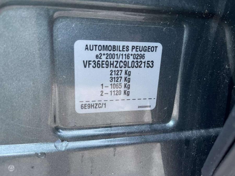 Zaļš Peugeot 407 2010 Kauņa, ar dzinēja tilpumu 1.56 L un nobraukumu 158 tūkst. km par 2550 €, foto 18 vietnē AUTOMOTO.COM.LV