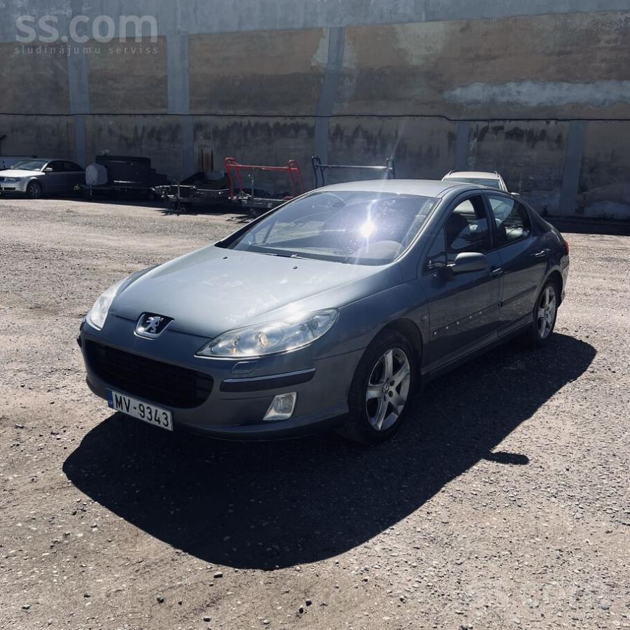 Grey Peugeot 407 2003 in Valmiera, with an engine capacity of 2.20 L and mileage of 0 thousand km for 5150 €, photo 3 on AUTOMOTO.COM.LV