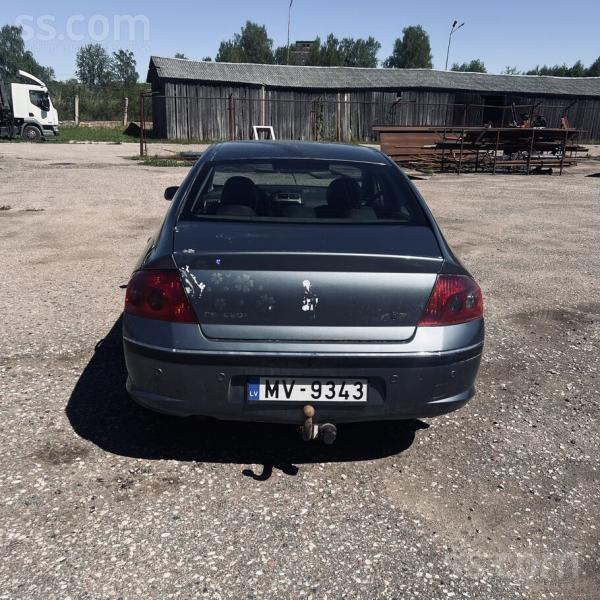 Grey Peugeot 407 2003 in Valmiera, with an engine capacity of 2.20 L and mileage of 0 thousand km for 5150 €, photo 10 on AUTOMOTO.COM.LV