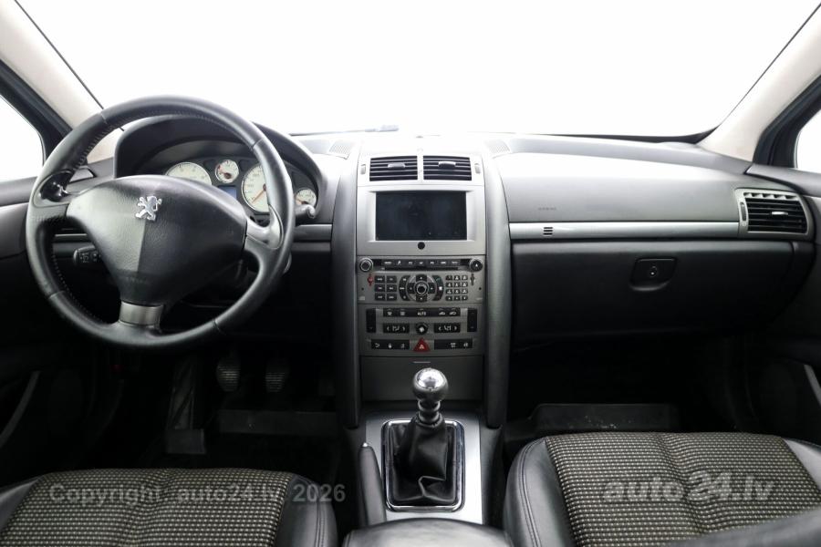 Pelēks Peugeot 407 2003 Tallina, ar dzinēja tilpumu 2.20 L un nobraukumu 203 tūkst. km par 999 €, foto 6 vietnē AUTOMOTO.COM.LV