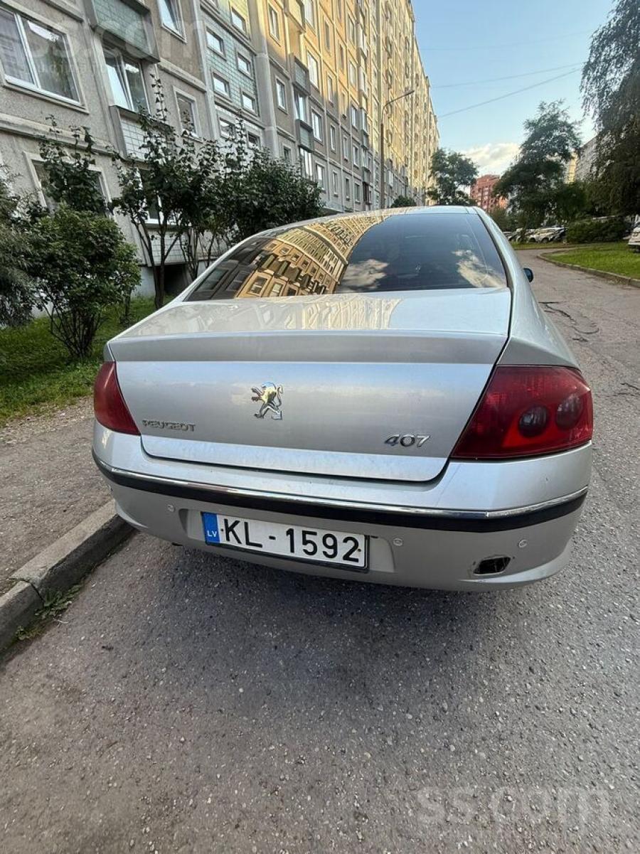 Grey Peugeot 407 2004 in Riga, with an engine capacity of 2.00 L and mileage of 228 thousand km for 1000 €, photo 8 on AUTOMOTO.COM.LV