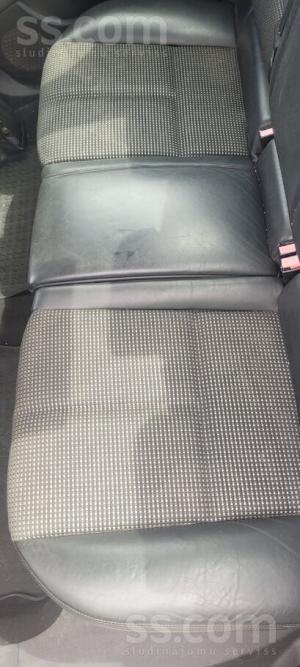 Pelēks Peugeot 407 2004 Rēzekne, ar dzinēja tilpumu 2.00 L un nobraukumu 237 tūkst. km par 1100 €, foto 4 vietnē AUTOMOTO.COM.LV