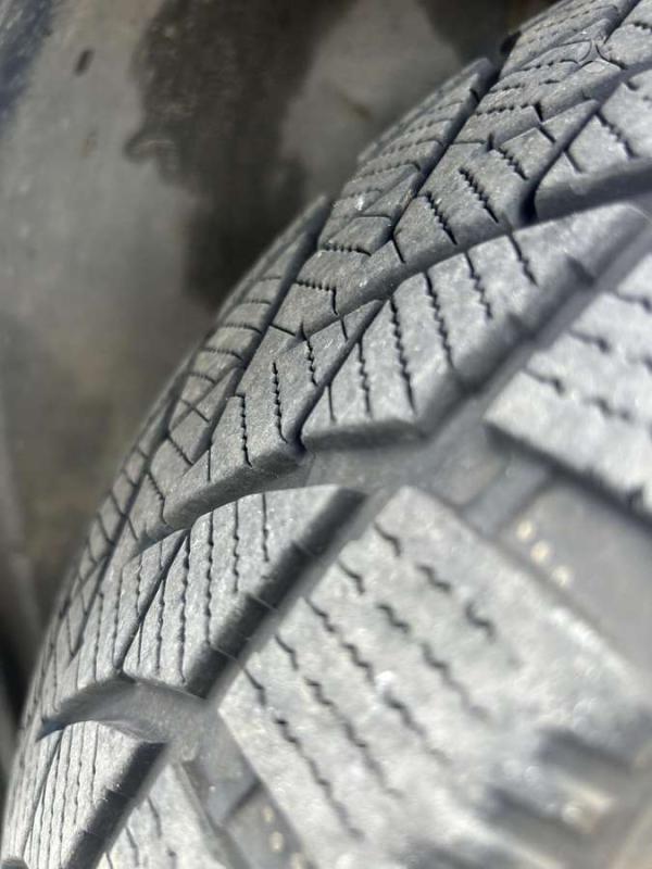 Grey Peugeot 407 2005 in Prienai, with an engine capacity of 1.56 L and mileage of 294 thousand km for 1199 €, photo 3 on AUTOMOTO.COM.LV