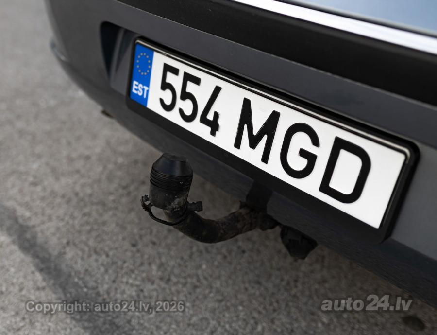 Pelēks Peugeot 407 2005 Tallina, ar dzinēja tilpumu 2.00 L un nobraukumu 186 tūkst. km par 1999 €, foto 8 vietnē AUTOMOTO.COM.LV