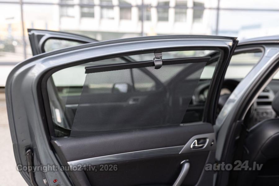 Pelēks Peugeot 407 2005 Tallina, ar dzinēja tilpumu 2.00 L un nobraukumu 186 tūkst. km par 1999 €, foto 24 vietnē AUTOMOTO.COM.LV