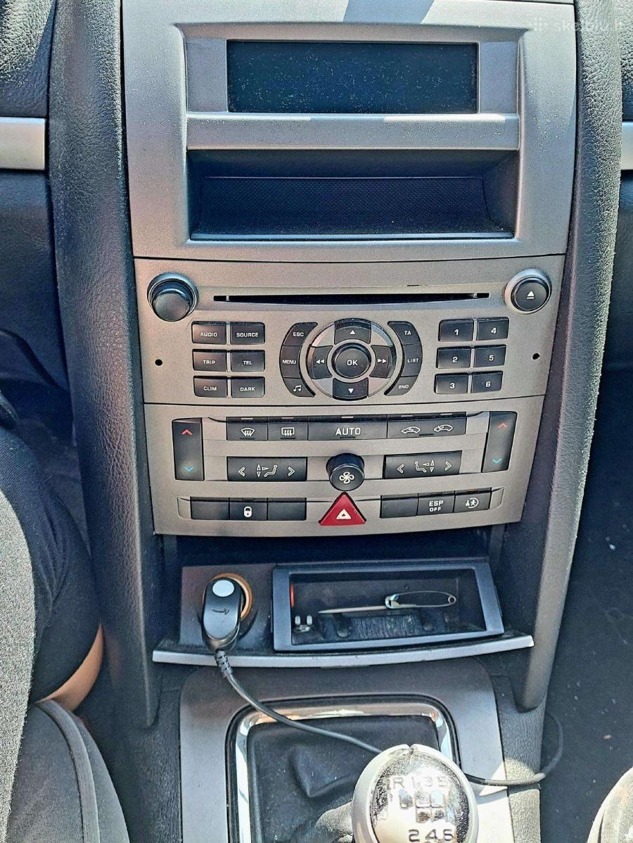 Pelēks Peugeot 407 2005 Viļņa, ar dzinēja tilpumu 2.00 L un nobraukumu 267 tūkst. km par 999 €, foto 4 vietnē AUTOMOTO.COM.LV