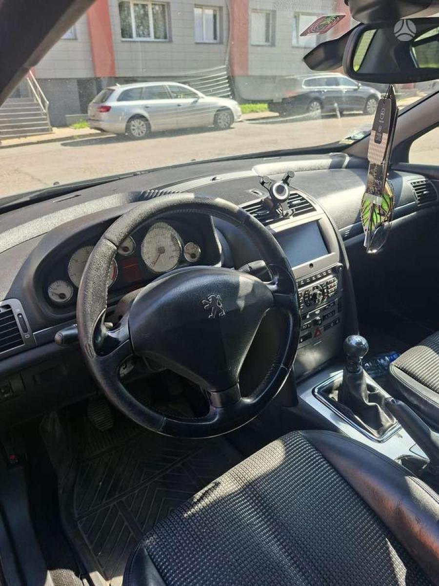 Pelēks Peugeot 407 2005 Panevēža, ar dzinēja tilpumu 2.00 L un nobraukumu 340 tūkst. km par 1000 €, foto 4 vietnē AUTOMOTO.COM.LV