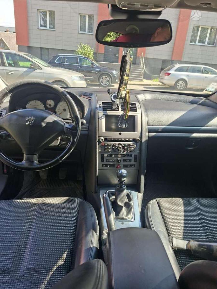 Pelēks Peugeot 407 2005 Panevēža, ar dzinēja tilpumu 2.00 L un nobraukumu 340 tūkst. km par 1000 €, foto 5 vietnē AUTOMOTO.COM.LV