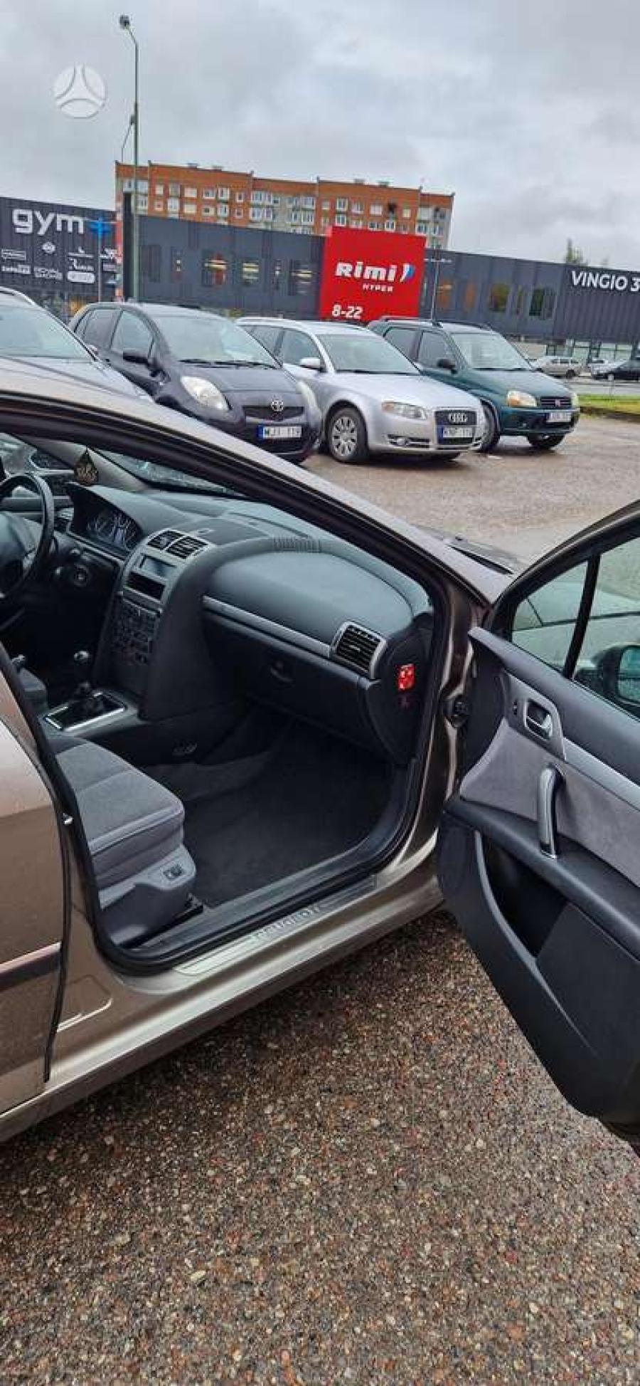 Pelēks Peugeot 407 2005 Klaipėda, ar dzinēja tilpumu 1.75 L un nobraukumu 180 tūkst. km par 580 €, foto 8 vietnē AUTOMOTO.COM.LV