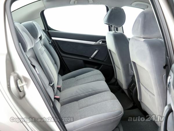Pelēks Peugeot 407 2005 Tallina, ar dzinēja tilpumu 2.00 L un nobraukumu 139 tūkst. km par 1399 €, foto 8 vietnē AUTOMOTO.COM.LV