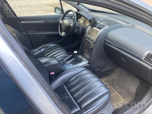 Grey Peugeot 407 2005 in Ogre, with an engine capacity of 2.00 L and mileage of 287 thousand km for 600 €, photo 9 on AUTOMOTO.COM.LV