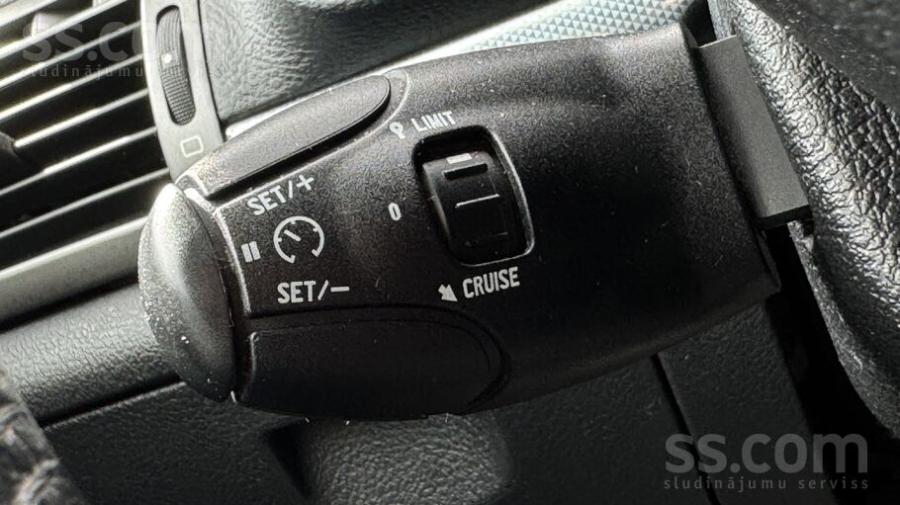 Pelēks Peugeot 407 2006 Rīga, ar dzinēja tilpumu 2.00 L un nobraukumu 371 tūkst. km par 1350 €, foto 16 vietnē AUTOMOTO.COM.LV