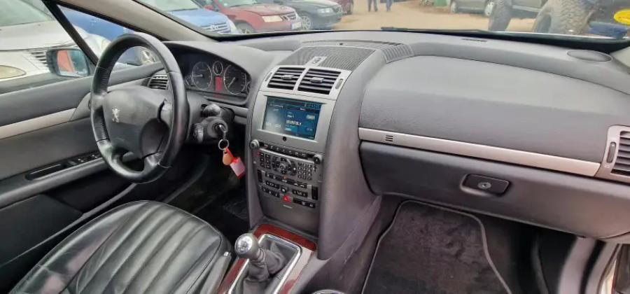 Pelēks Peugeot 407 2006 Valmiera, ar dzinēja tilpumu 2.00 L un nobraukumu 279 tūkst. km par 1680 €, foto 16 vietnē AUTOMOTO.COM.LV