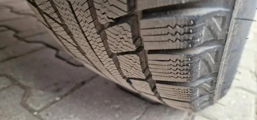 Pelēks Peugeot 407 2006 Valmiera, ar dzinēja tilpumu 2.00 L un nobraukumu 279 tūkst. km par 1680 €, foto 18 vietnē AUTOMOTO.COM.LV