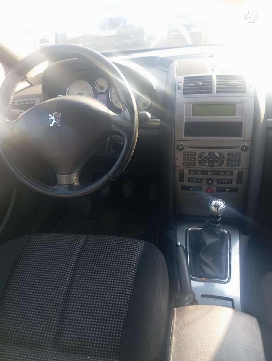 Pelēks Peugeot 407 2006 Šauļi, ar dzinēja tilpumu 2.18 L un nobraukumu 308 tūkst. km par 790 €, foto 7 vietnē AUTOMOTO.COM.LV