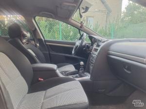 Grey Peugeot 407 2007 in Telschi, with an engine capacity of 2.00 L and mileage of 290 thousand km for 880 €, photo 7 on AUTOMOTO.COM.LV