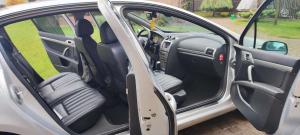 Pelēks Peugeot 407 2007 Šauļi, ar dzinēja tilpumu 2.72 L un nobraukumu 265 tūkst. km par 1450 €, foto 13 vietnē AUTOMOTO.COM.LV