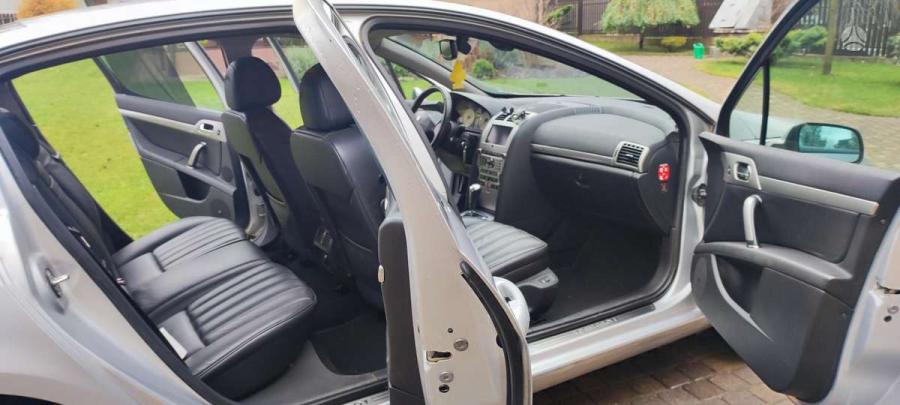 Pelēks Peugeot 407 2007 Šauļi, ar dzinēja tilpumu 2.72 L un nobraukumu 265 tūkst. km par 1450 €, foto 13 vietnē AUTOMOTO.COM.LV