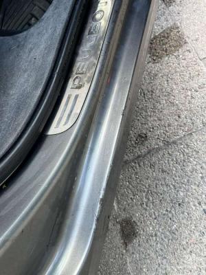 Grey Peugeot 407 2008 in Vilnius, with an engine capacity of 2.18 L and mileage of 261 thousand km for 950 €, photo 20 on AUTOMOTO.COM.LV