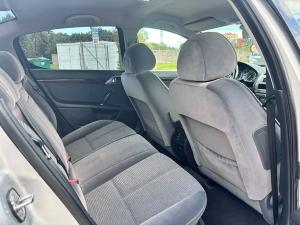 Pelēks Peugeot 407 2008 Narva, ar dzinēja tilpumu 2.00 L un nobraukumu 168 tūkst. km par 1250 €, foto 5 vietnē AUTOMOTO.COM.LV