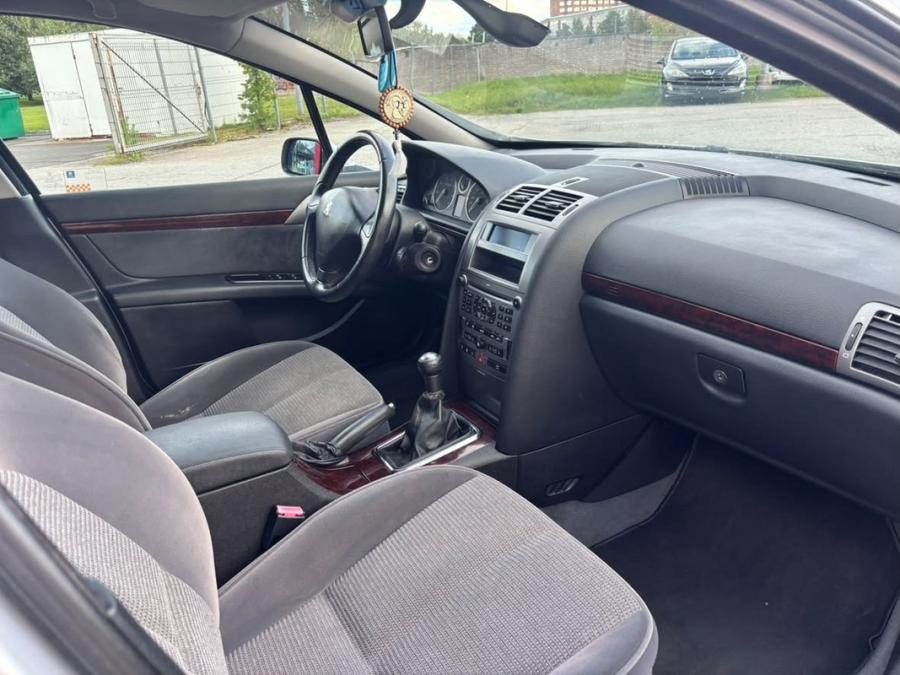 Pelēks Peugeot 407 2008 Narva, ar dzinēja tilpumu 2.00 L un nobraukumu 168 tūkst. km par 1250 €, foto 12 vietnē AUTOMOTO.COM.LV