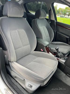 Pelēks Peugeot 407 2008 Narva, ar dzinēja tilpumu 2.00 L un nobraukumu 167 tūkst. km par 1499 €, foto 20 vietnē AUTOMOTO.COM.LV