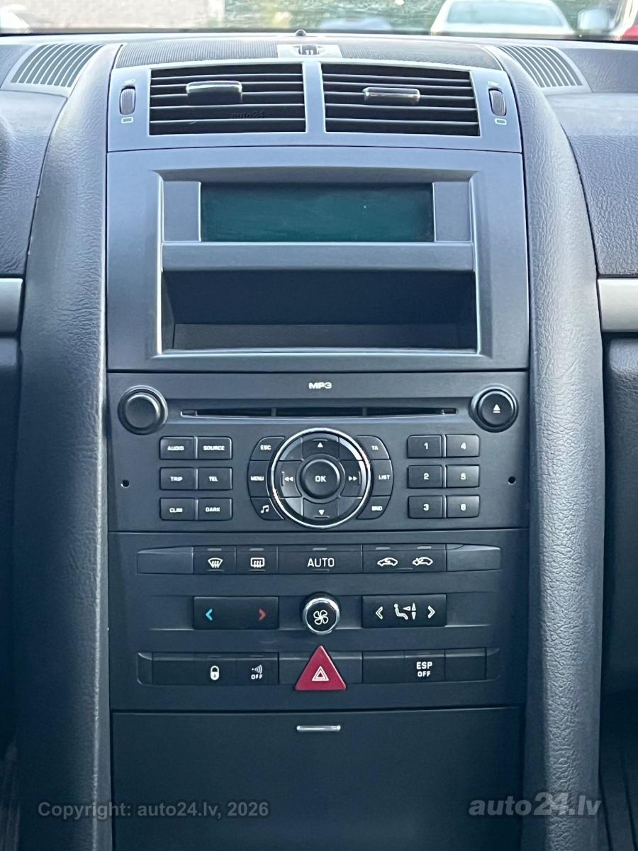 Grey Peugeot 407 2010 in Narva, with an engine capacity of 2.00 L and mileage of 249 thousand km for 1499 €, photo 16 on AUTOMOTO.COM.LV