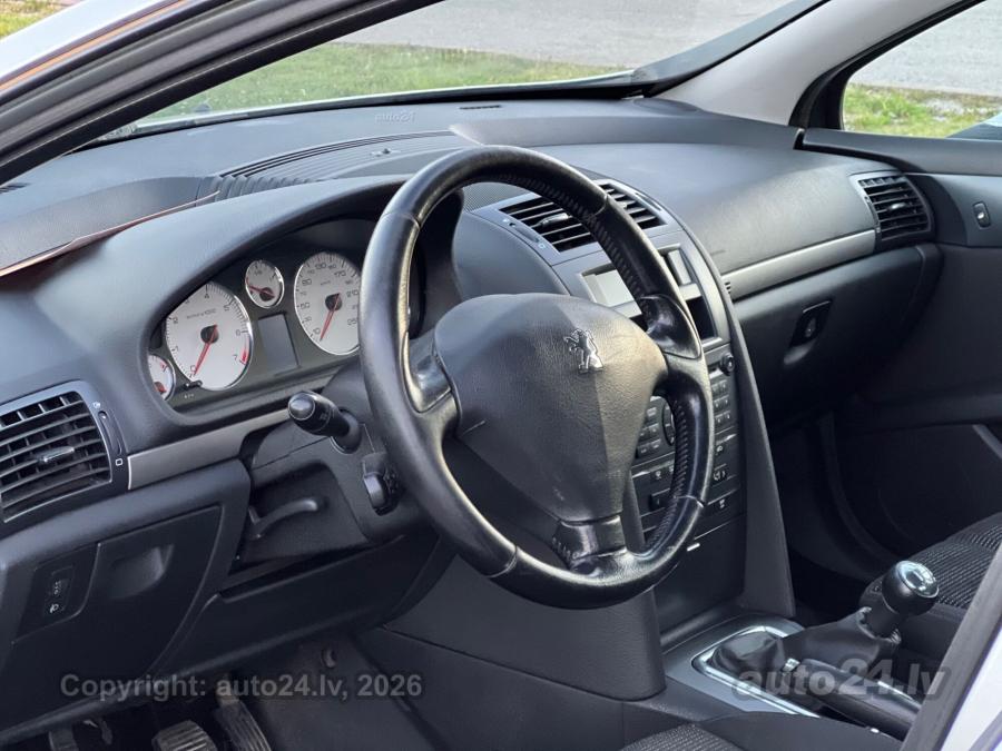 Grey Peugeot 407 2010 in Narva, with an engine capacity of 2.00 L and mileage of 249 thousand km for 1499 €, photo 17 on AUTOMOTO.COM.LV