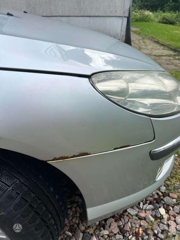 Pelēks Peugeot 407 2004 Viļņa, ar dzinēja tilpumu 2.00 L un nobraukumu 300 tūkst. km par 900 €, foto 8 vietnē AUTOMOTO.COM.LV