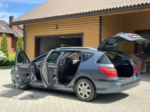 Pelēks Peugeot 407 2005 Gargždai, ar dzinēja tilpumu 2.00 L un nobraukumu 391 tūkst. km par 1100 €, foto 6 vietnē AUTOMOTO.COM.LV