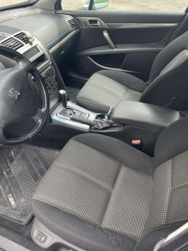 Grey Peugeot 407 2006 in Birzai, with an engine capacity of 2.00 L and mileage of 175 thousand km for 1200 €, photo 5 on AUTOMOTO.COM.LV