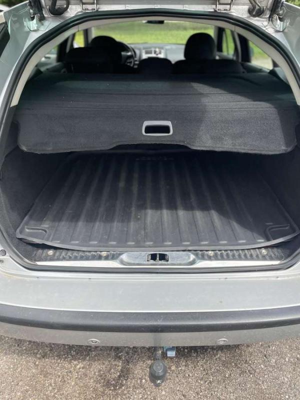 Grey Peugeot 407 2006 in Birzai, with an engine capacity of 2.00 L and mileage of 175 thousand km for 1200 €, photo 9 on AUTOMOTO.COM.LV