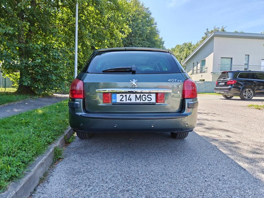 Pelēks Peugeot 407 2006 Tallina, ar dzinēja tilpumu 2.00 L un nobraukumu 108 tūkst. km par 2500 €, foto 21 vietnē AUTOMOTO.COM.LV