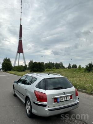 Grey Peugeot 407 2007 in Riga, with an engine capacity of 2.00 L and mileage of 240 thousand km for 1000 €, photo 4 on AUTOMOTO.COM.LV