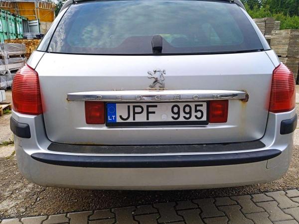 Pelēks Peugeot 407 2007 Viļņa, ar dzinēja tilpumu 1.56 L un nobraukumu 233 tūkst. km par 700 €, foto 5 vietnē AUTOMOTO.COM.LV