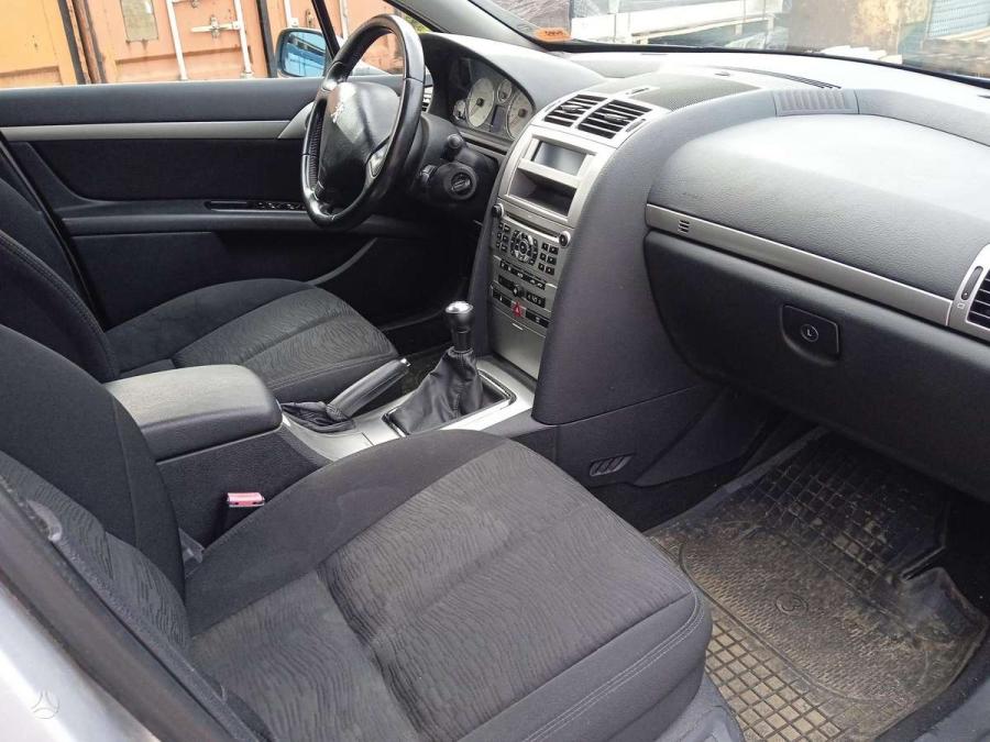 Pelēks Peugeot 407 2007 Viļņa, ar dzinēja tilpumu 1.56 L un nobraukumu 233 tūkst. km par 700 €, foto 7 vietnē AUTOMOTO.COM.LV