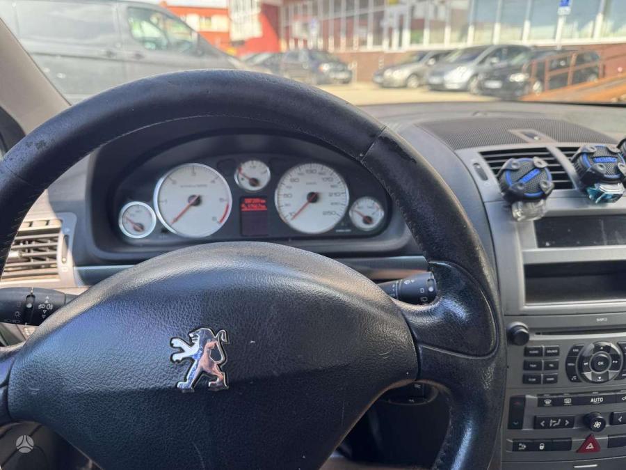 Pelēks Peugeot 407 2007 Klaipėda, ar dzinēja tilpumu 2.18 L un nobraukumu 337 tūkst. km par 500 €, foto 6 vietnē AUTOMOTO.COM.LV