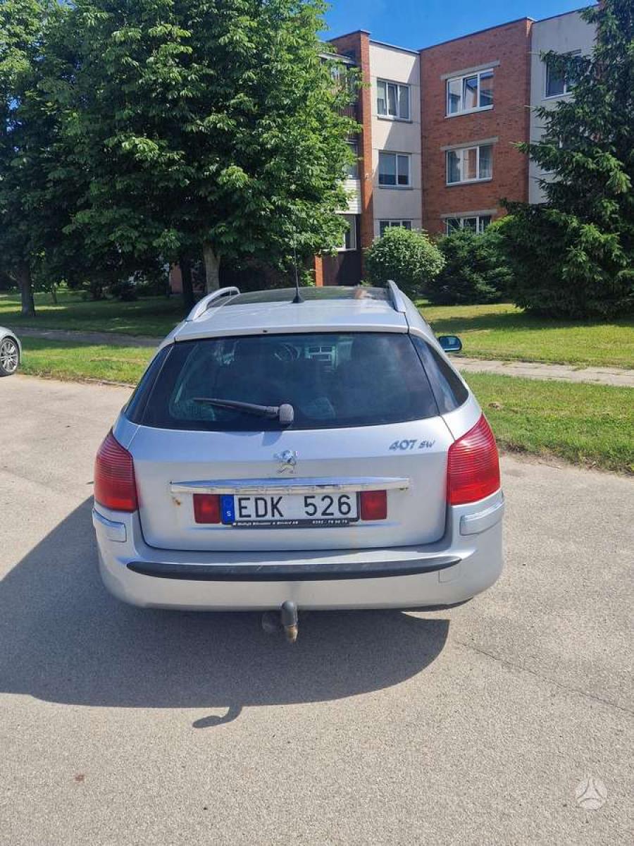 Pelēks Peugeot 407 2008 Kauņa, ar dzinēja tilpumu 2.00 L un nobraukumu 201 tūkst. km par 1000 €, foto 4 vietnē AUTOMOTO.COM.LV