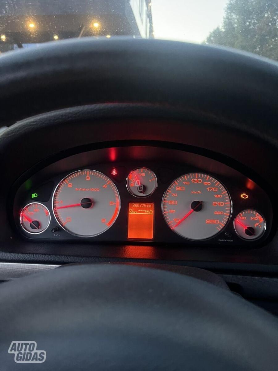 Серый Пежо 407 2008 в Каунас, объемом двигателя 2.20 л и пробегом 362 тыс. км за 550 €, фото 7 на AUTOMOTO.COM.LV