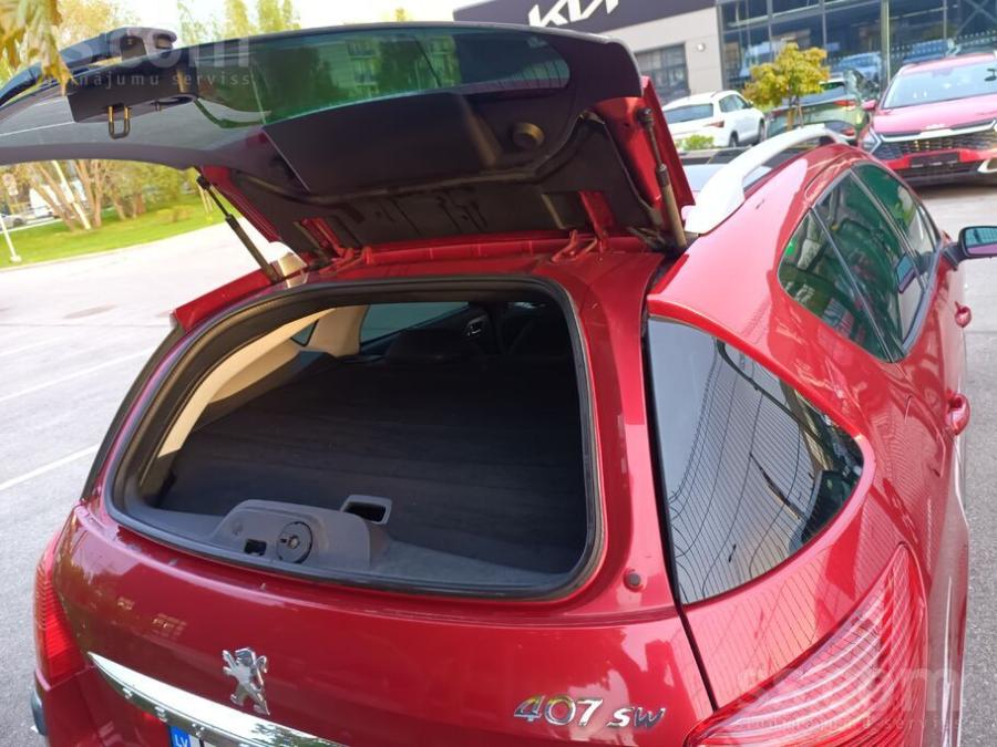 Red Peugeot 407 2005 in Riga, with an engine capacity of 2.00 L and mileage of 283 thousand km for 2400 €, photo 4 on AUTOMOTO.COM.LV