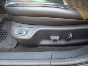 Red Peugeot 407 2005 in Riga, with an engine capacity of 2.00 L and mileage of 283 thousand km for 2400 €, photo 18 on AUTOMOTO.COM.LV