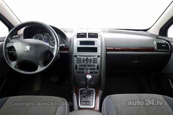 Красный Пежо 407 2006 в Таллин, объемом двигателя 2.00 л и пробегом 215 тыс. км за 1399 €, фото 5 на AUTOMOTO.COM.LV