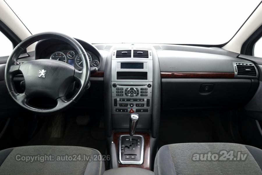 Sarkans Peugeot 407 2006 Tallina, ar dzinēja tilpumu 2.00 L un nobraukumu 215 tūkst. km par 1399 €, foto 6 vietnē AUTOMOTO.COM.LV