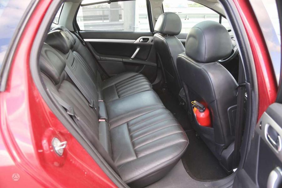 Red Peugeot 407 2007 in Vilnius, with an engine capacity of 2.18 L and mileage of 347 thousand km for 1150 €, photo 14 on AUTOMOTO.COM.LV