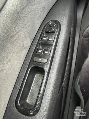Peugeot 407 2005 Radviliškis, ar dzinēja tilpumu 2.00 L un nobraukumu 190 tūkst. km par 1300 €, foto 5 vietnē AUTOMOTO.COM.LV