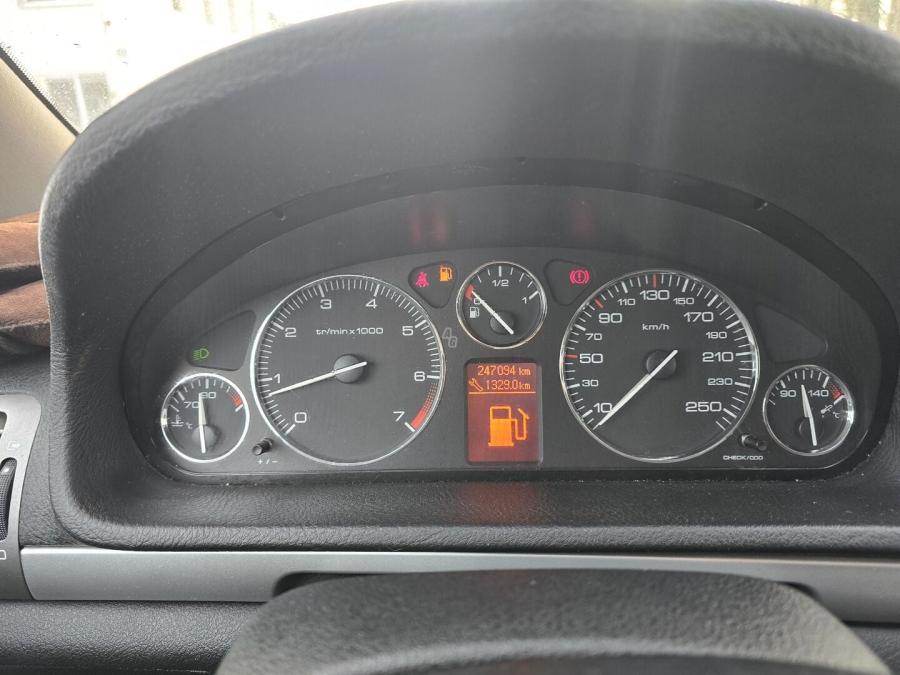 Peugeot 407 2006 in Radviliskis, with an engine capacity of 2.00 L and mileage of 247 thousand km for 795 €, photo 18 on AUTOMOTO.COM.LV