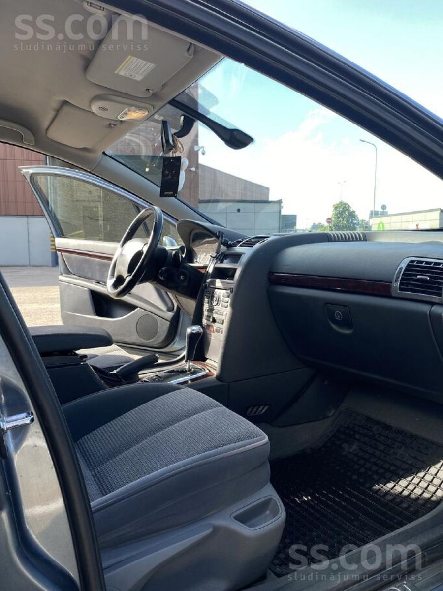Peugeot 407 2007 Rīga, ar dzinēja tilpumu 2.00 L un nobraukumu 319 tūkst. km par 1650 €, foto 10 vietnē AUTOMOTO.COM.LV
