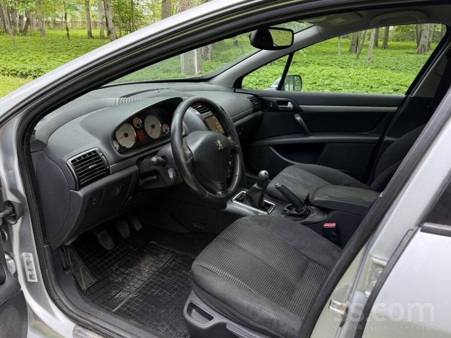 Peugeot 407 2008 in Rezekne, with an engine capacity of 1.60 L and mileage of 314 thousand km for 1150 €, photo 9 on AUTOMOTO.COM.LV