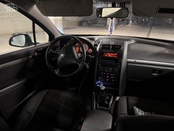 Пежо 407 2011 в Паневежис, объемом двигателя 1.60 л и пробегом 322 тыс. км за 1400 €, фото 6 на AUTOMOTO.COM.LV