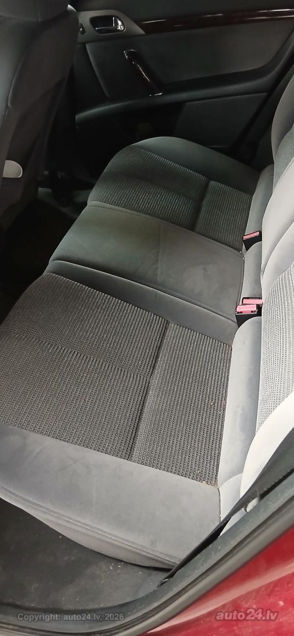 Peugeot 407 2005 in Tallinn, with an engine capacity of 2.00 L and mileage of 223 thousand km for 1599 €, photo 4 on AUTOMOTO.COM.LV